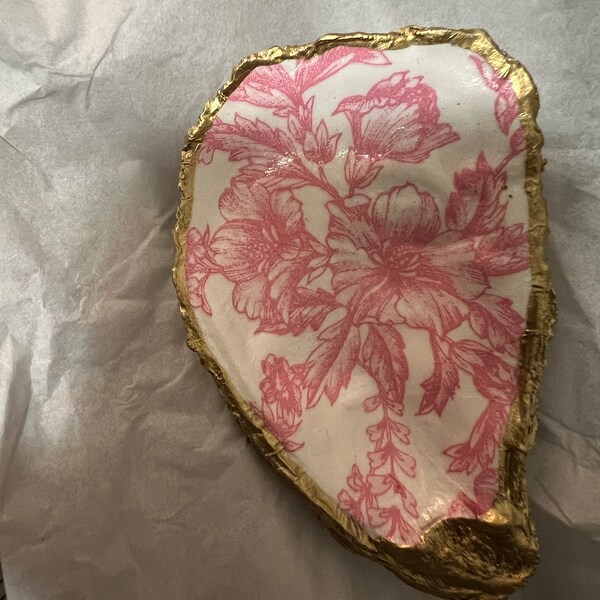 Nantucket - Hand Made Oyster Shell Ring Dish or Trinket Dish. Newlywed ...