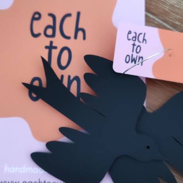 Monnie Drops Emma Laser Cut Drops Earrings Emerald Green Glitter ...