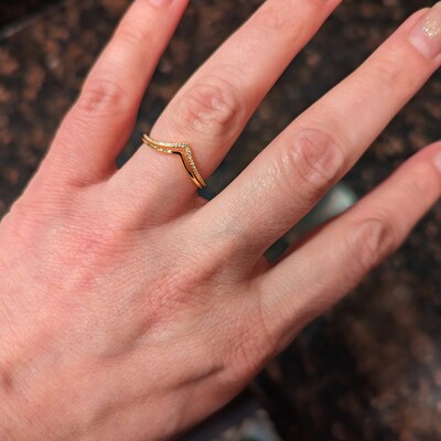 Curve Ring Set by Caitlynminimalist Set of 2: Diamond Chevron Ring ...