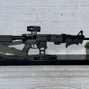 Punisher AR-15 Magwell Stand - Etsy