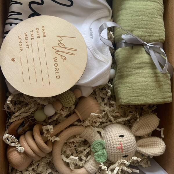Newborn Baby Bundle Box - Pregnancy Gift - Baby Shower Gift - Birth ...