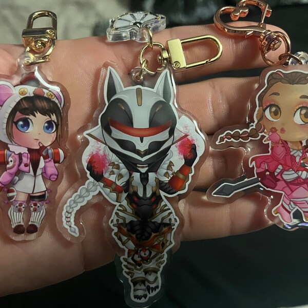 Apex Legends Lycanthrope Prestige Heirloom Loba Acrylic Keychain - Etsy