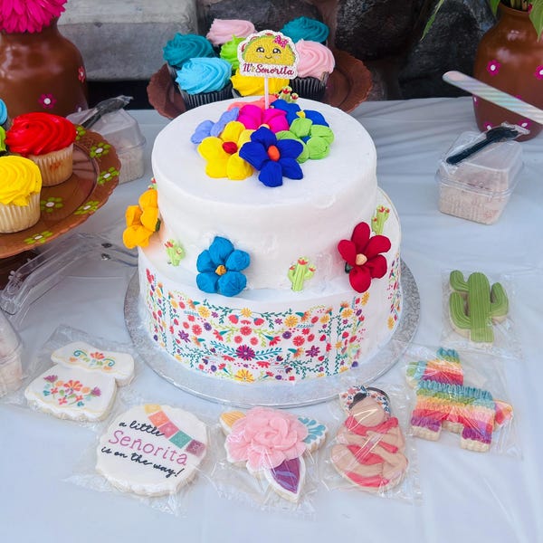 Fiesta Paper Flower Crowns, San Antonio 2022 Fiesta Paper Flower Crowns ...