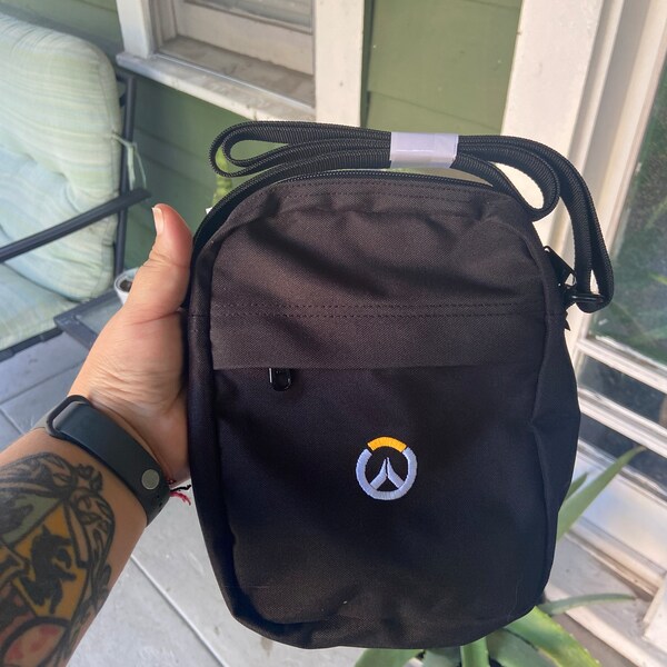 Jett Knives Valorant Gaming Merch Embroidered Hats and Beanies in Black ...