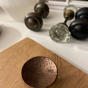 Art Deco Drawer Pulls Set of 5 Art Deco 1940s Cabinet Pulls Vintage Apothecary Pulls With 4 ...