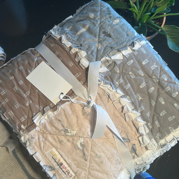 Garden Magic Queen Rag Quilt Blues, Pinks, Greens, White, Cream - Etsy