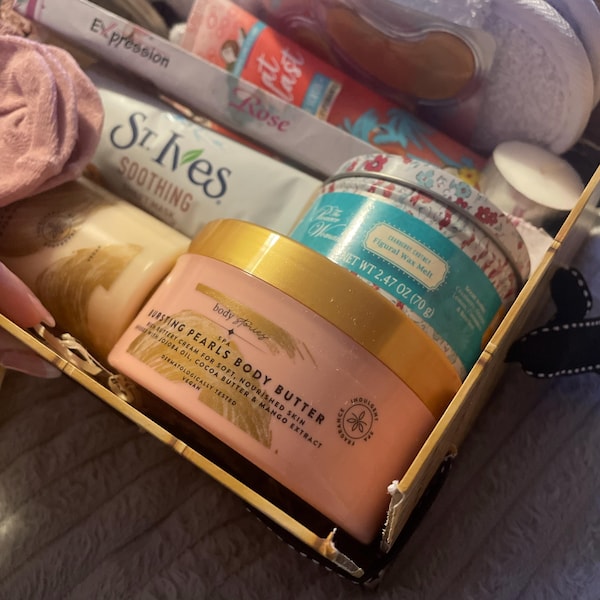 Large Wellness HAMPER Gift Box Pamper Spa Kit Unwind Relax De-stress ...