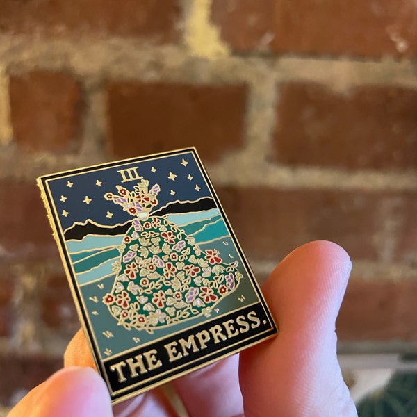 Midsommar May Queen Tarot Hard Enamel Pin! | the Empress Tarot Pin - Etsy