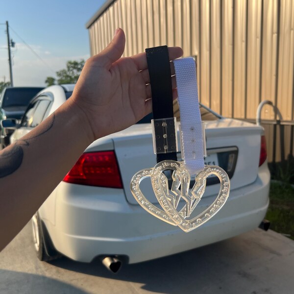 Broken Heart Tsurikawa | JDM Pull Handle Tow Hook Decoration for Drift ...