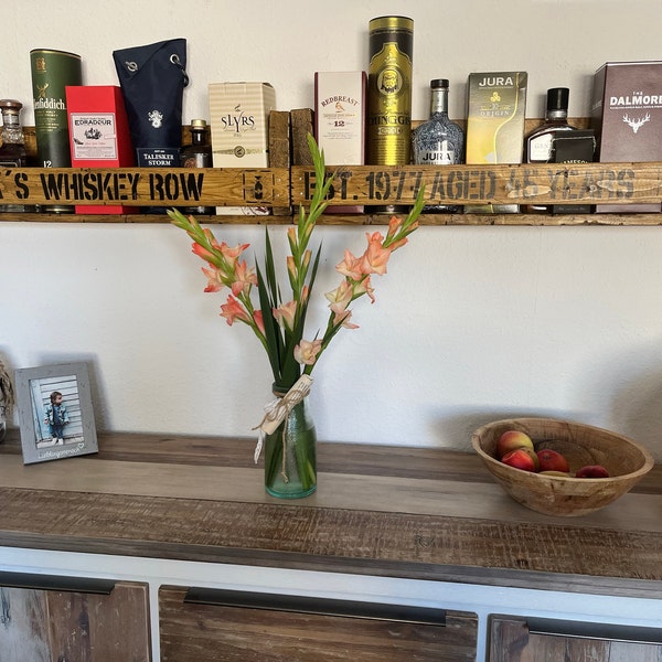 Palettenregal " iT S GiN o CLoCK " Ginregal Ginbar Gin Bar Regal ...