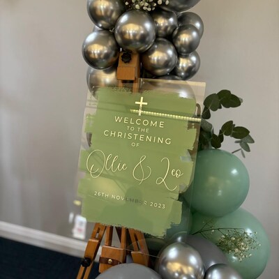 Personalised Wedding Menu & Place Name Custom Acrylic Placeholder Arch ...