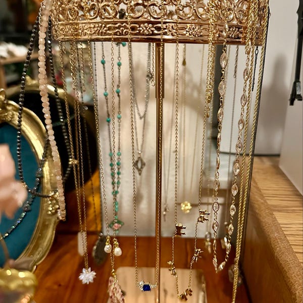 Rose Gold Jewelry Display Stand Organizer Rotatable Luxury Necklace ...