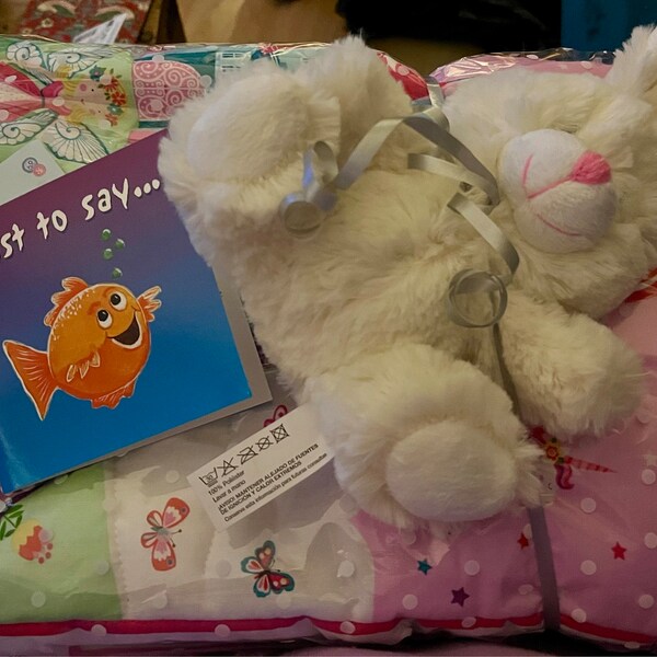 Handmade Patchwork Quilt, Quilted Lap Blanket, Quilt, Random Patchwork ...