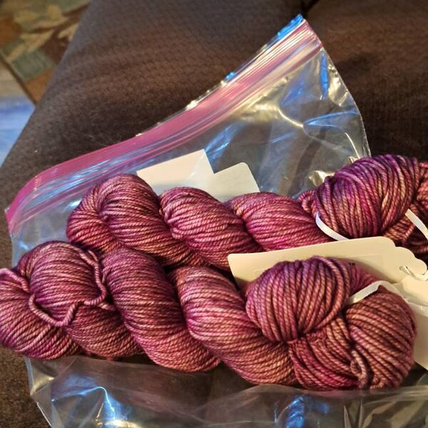 Variegated Super Bulky Yarn (70/30 Wool/alpaca) - Hand Dyed in Purple ...