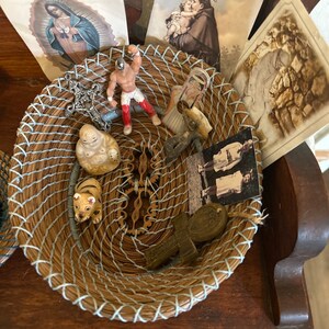 A Dozen Tennessee Buckeyes for Decoration Fresh-fallen Carry One for ...