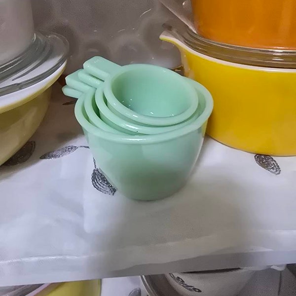 Jadeite Green Depression Style Glass 4 PC Nesting Measuring Cup Set W ...