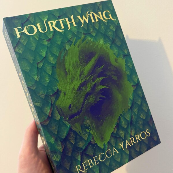 A Court of Thorns and Roses -ACOTAR Box Set With Custom Spray Edges ...