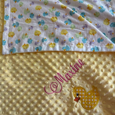 Bumble Bee Flannel and Minky Blanket, Personalized Smiling Bee Baby ...