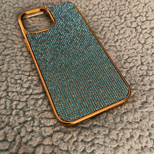 IPhone 13, iPhone 13 Mini, iPhone 13 Pro, iPhone 13 Pro Max With Gold ...