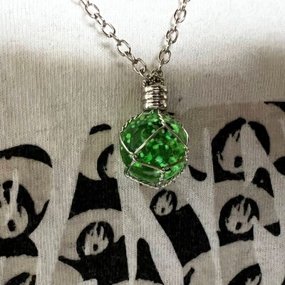 FFVII Glowing Holy Materia Necklace Final Fantasy VII Inspired Glow in ...