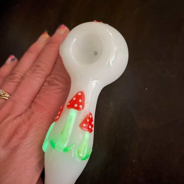 Strawberry Glass Pipe - Girly Hand Pipes - Beautiful Girly Pipe - Cute ...
