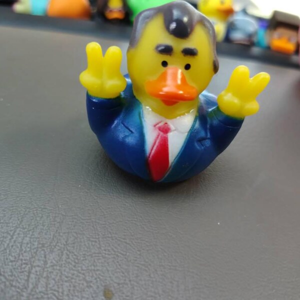 All Red Rubber Duck Cruise Ducks Kids Bath Toys Stress Relief Debugging ...
