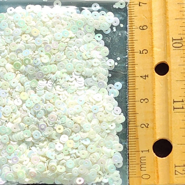 Gold Star Sequin Mix 20g. 100s of Gold Colour Metallic and Hologram ...