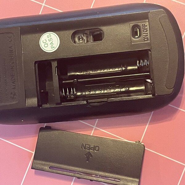 Retro Pop Art Comic Shout Pattern - Wireless Mouse, 2.4G Portable ...