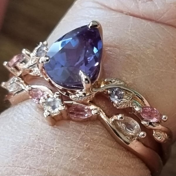 Black Gold Ring Set Nature Inspired Color-changed Alexandrite ...