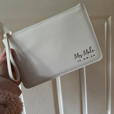 Personalised Piggy Bank, Hand Drawn Customised Plastic Piggi Bank ...