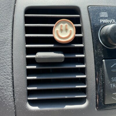 Smile Smiley Face Happy Emoji Car Vent Clip Hook Accessory Decoration ...