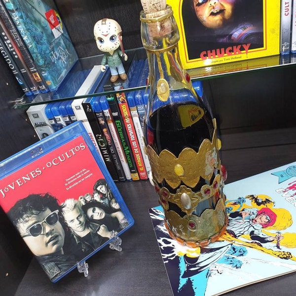 Lost Boys Prop "vampires Everywhere" DELUXE EDITION Comic Replica - Etsy