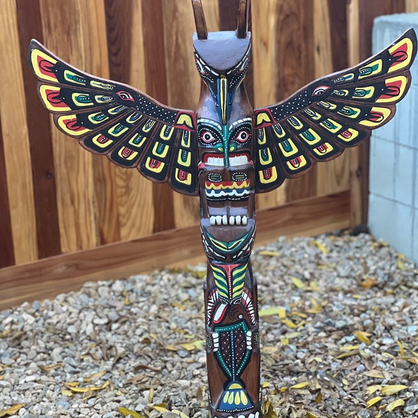 Totempole Wood Handmade Totem Pole Carving-painting Totem Pole Albesia ...