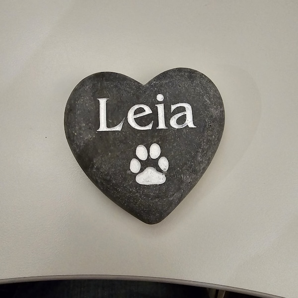 Pet Memorial Stone in Gray & White, Engraved Heart Rock With Your Pets ...