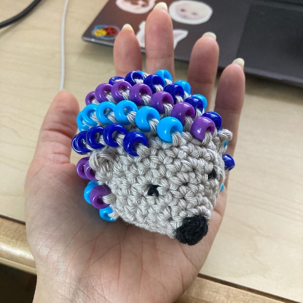 Beaded Fidget Hedgehog Crochet Pattern: Beginner Friendly, No Sew ...