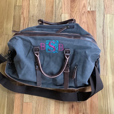 Personalized Weekend Getaway Bag / Wedding Gift / Carry-on Bag - Etsy