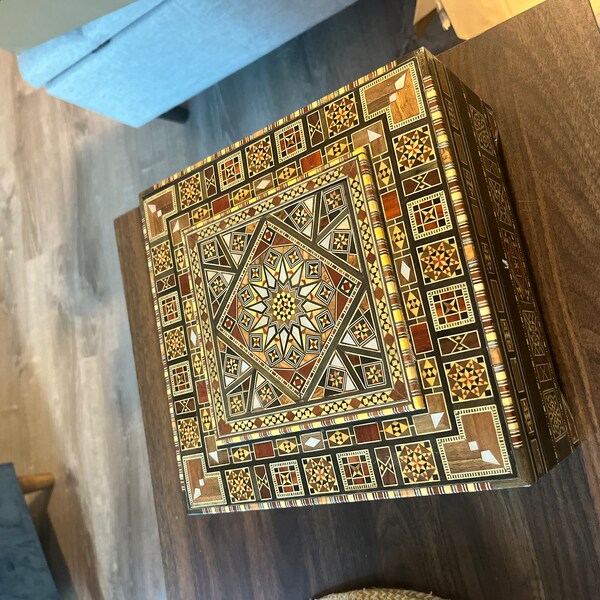 Handmade Mosaic Box Inlaid With Pearl / Marquetry 2 Layers Jewelry ...