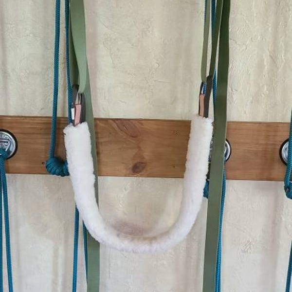 Simhasana Box. Simhasana Bench. Heart Bench - Etsy