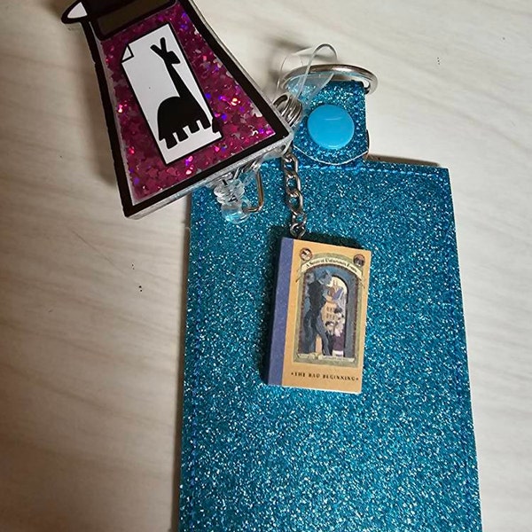 Custom Mini Book Keychain - Etsy