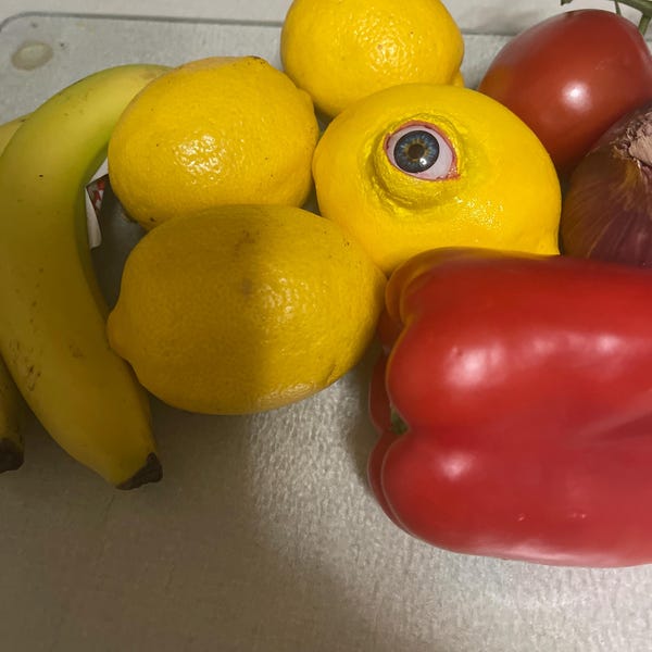 Realistic Life Sized Freaky Fruit All Seeing Lemon by Dead Head Props ...