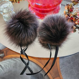 Black Fur Pom Pom, Arctic Fox Pom Pom Real Fur Pom-pom for Knitted Hat ...