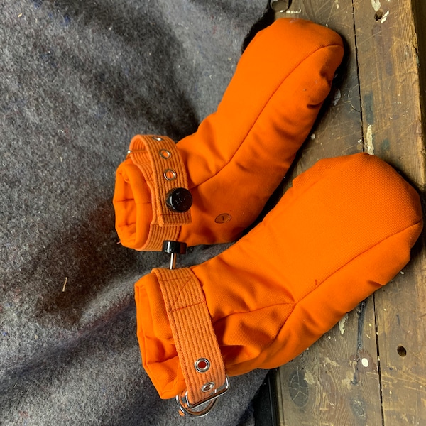 Crawling Habit Training Restraining Booties With Spikes and Segufix ...