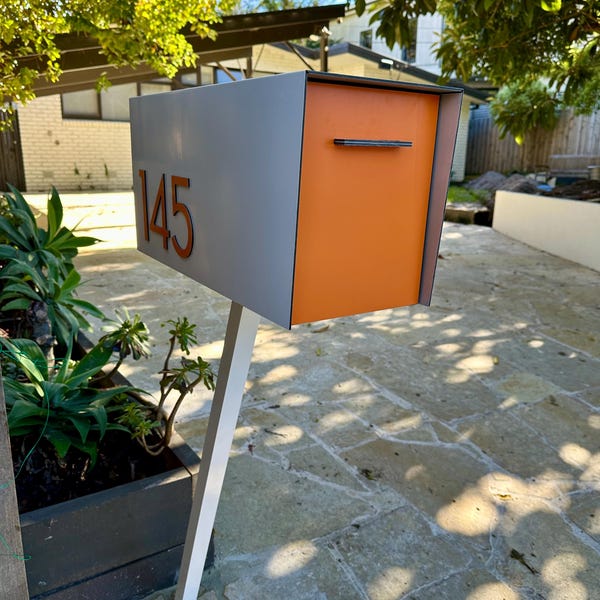 Post Mounted Mailbox - Aluminum Mailbox Post - Mailbox Pole - Metal ...