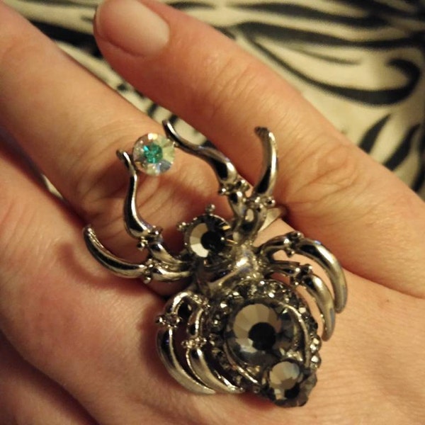 Silver Spider Ring Made With Black Diamond Swarovski Crystal 5491RNG - Etsy