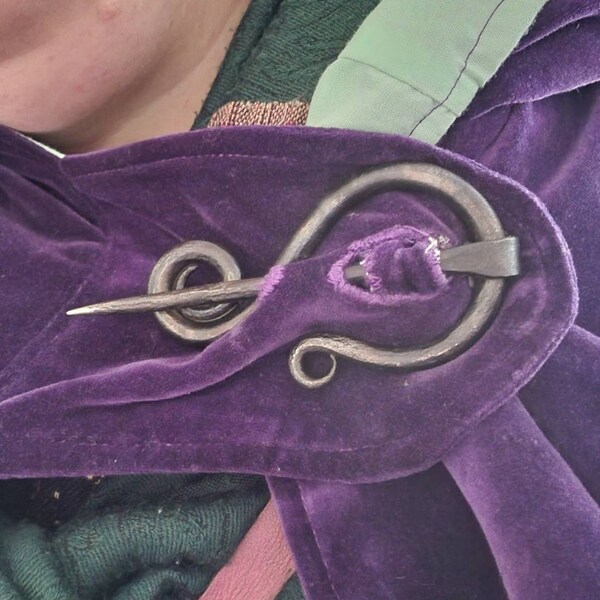 Blacksmith Made Penannular Brooch or Cloak Pin. Rustic Viking Style ...