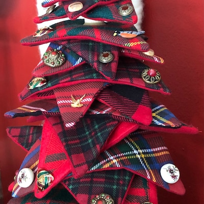 Black Crest Patch Labana Royal Black White Red and Gold Crest Patch ...