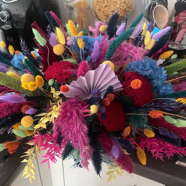 Spring Wreath Making Kit With Dried Flowers. DIY Seasonal Door Wreath ...