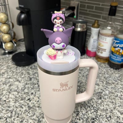 Kitty Stanley Topper Concha Hello Kitty Stanley Topper Concha Stanley ...