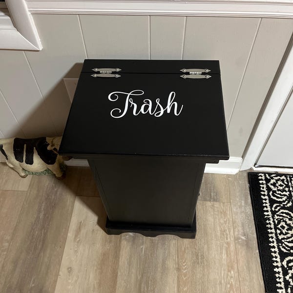 If the Trailer is Rocking It's Only Because I Tripped Over the Dog ...