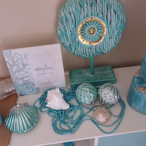 25 Deep Scallop Shells Pastel Pink Purple and Orange Coastal - Etsy